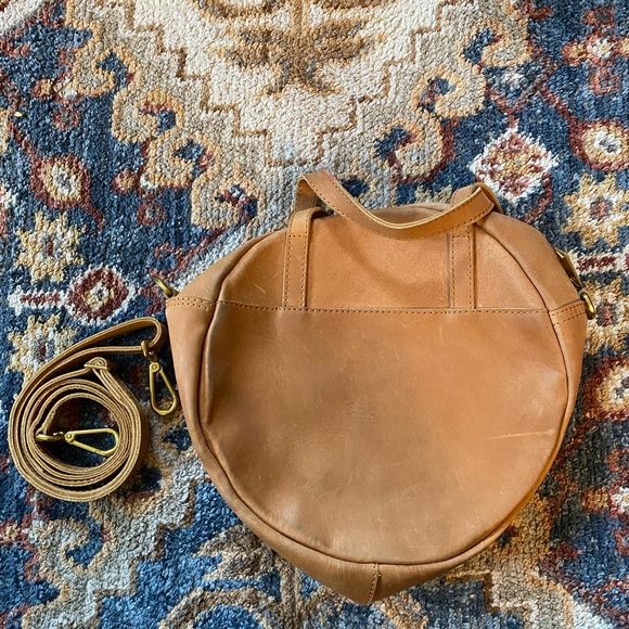 Sseko | Bags | Sseko Leather Tan Circle Bag | Poshmark